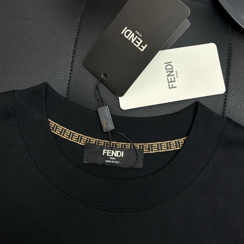 Factory-made Fendi T-Shirts
