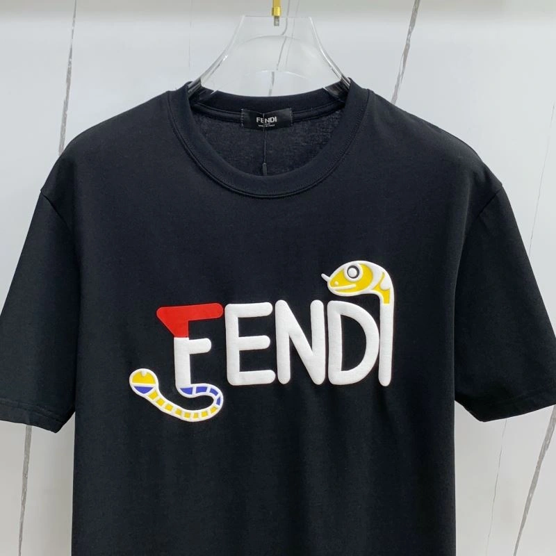 Accurate model Fendi T-Shirts