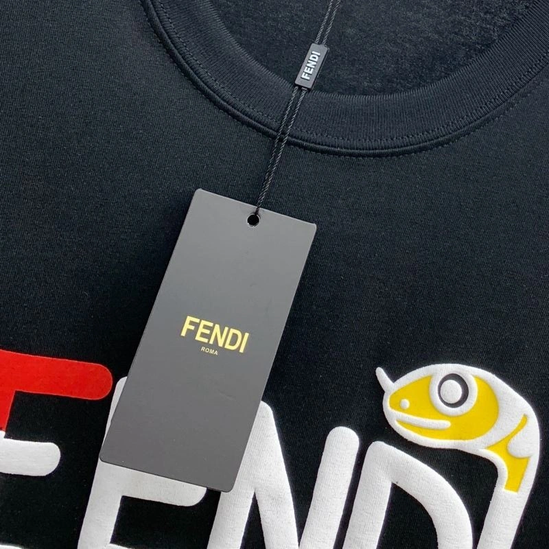 Accurate model Fendi T-Shirts