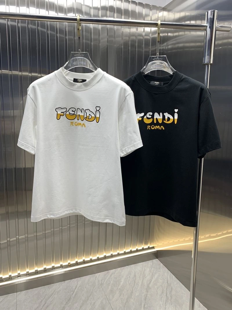 Top mirror Fendi T-Shirts