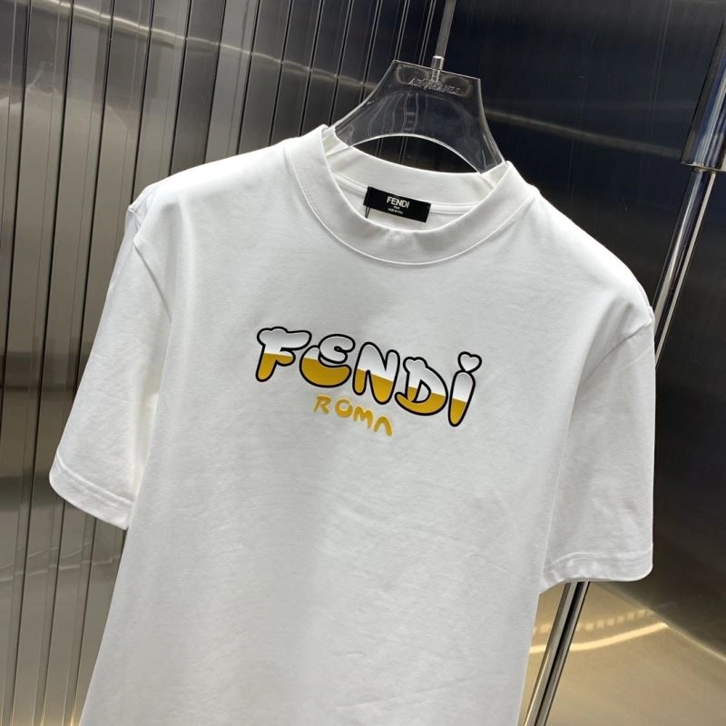 Top mirror Fendi T-Shirts
