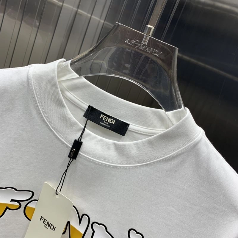 Top mirror Fendi T-Shirts