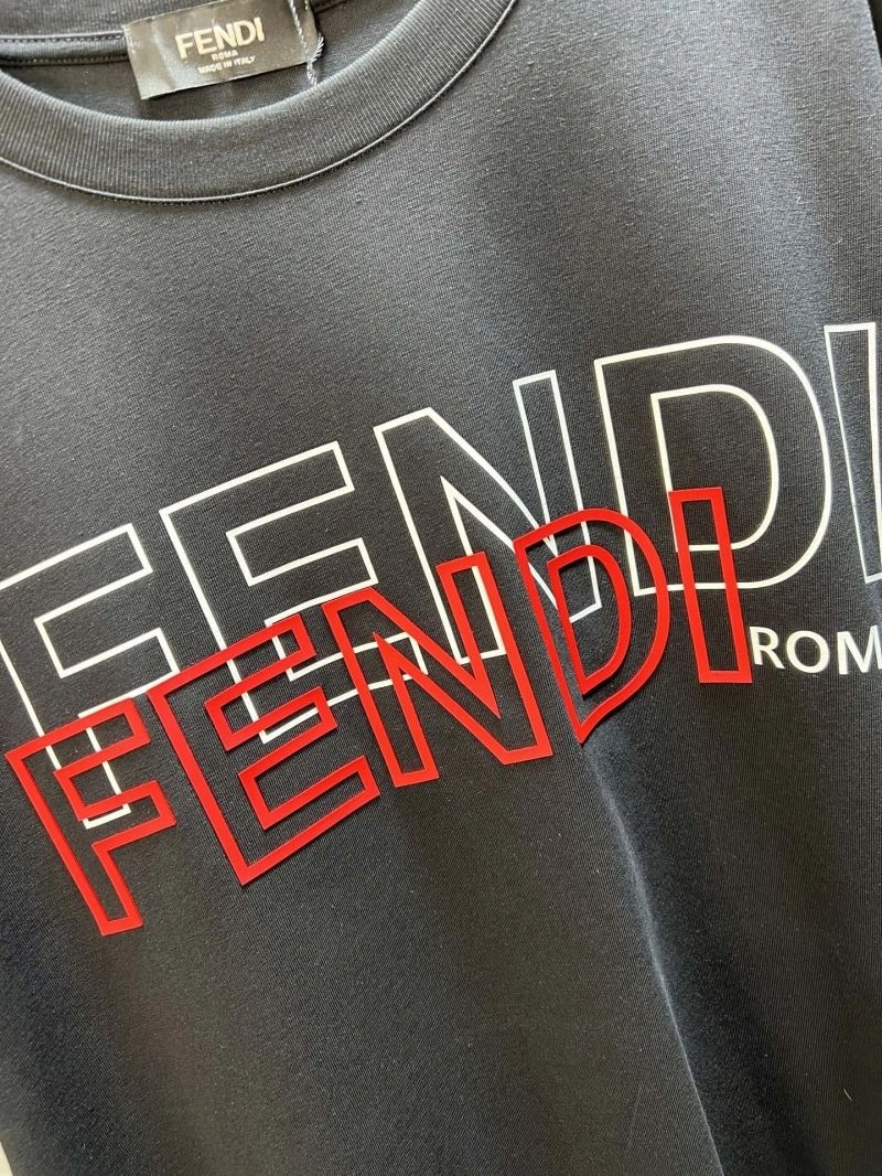 Top match Fendi T-Shirts