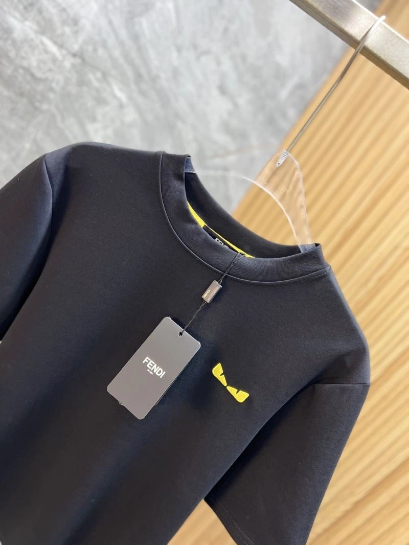 Accurate model Fendi T-Shirts