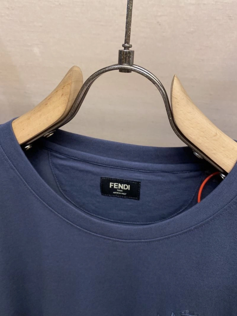 Accurate model Fendi T-Shirts