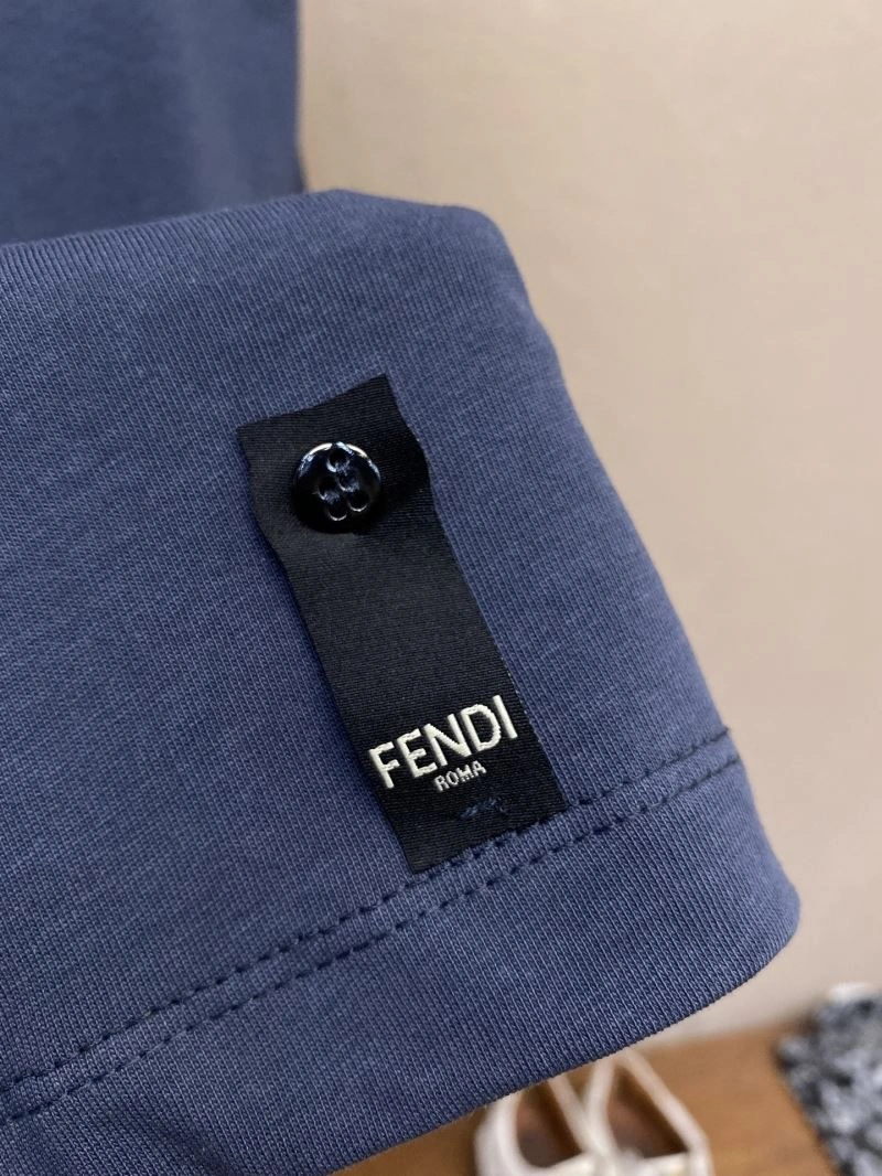 Accurate model Fendi T-Shirts
