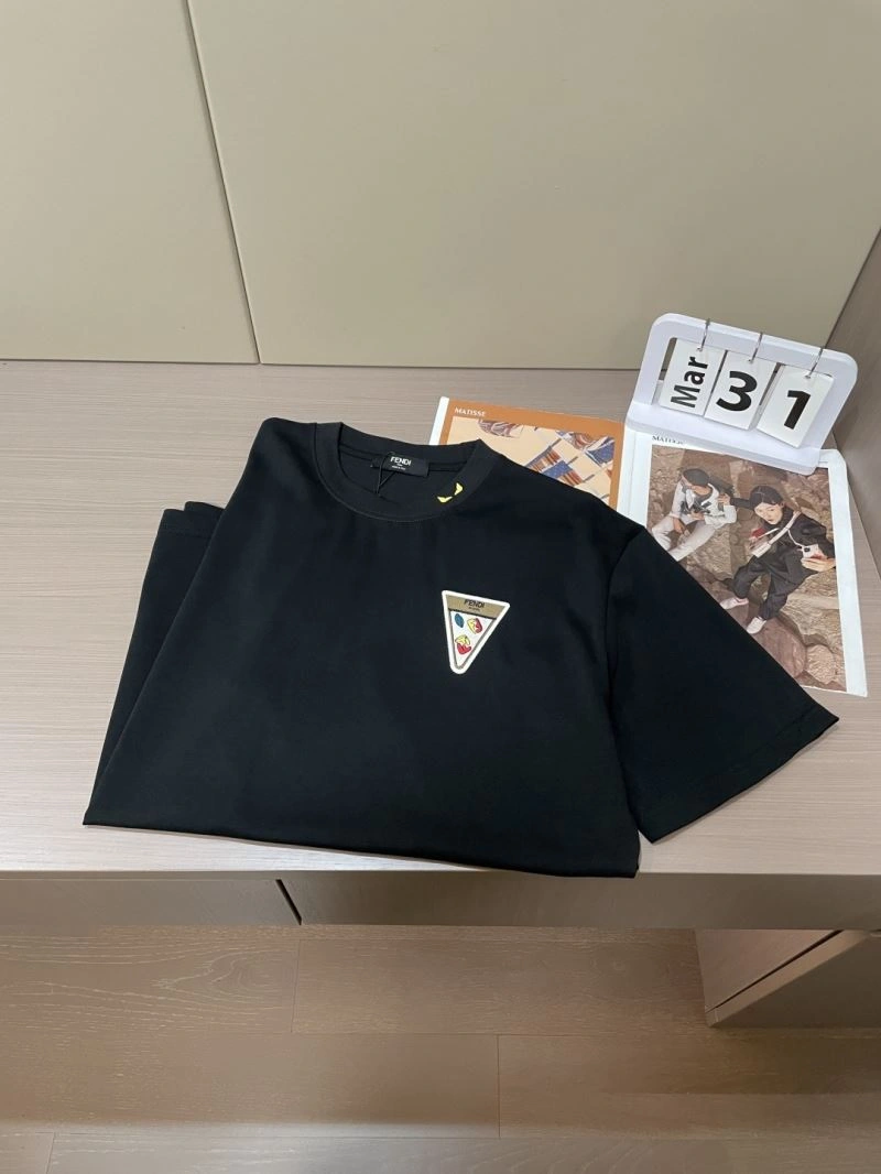 Top mirror Fendi T-Shirts