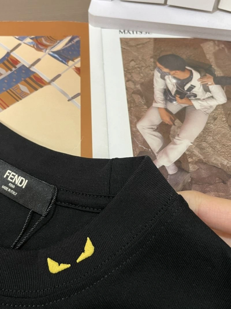 Top mirror Fendi T-Shirts
