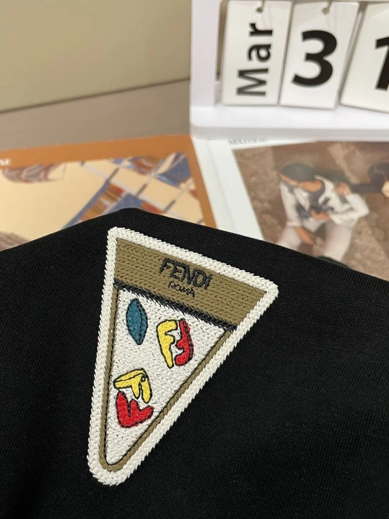 Top mirror Fendi T-Shirts