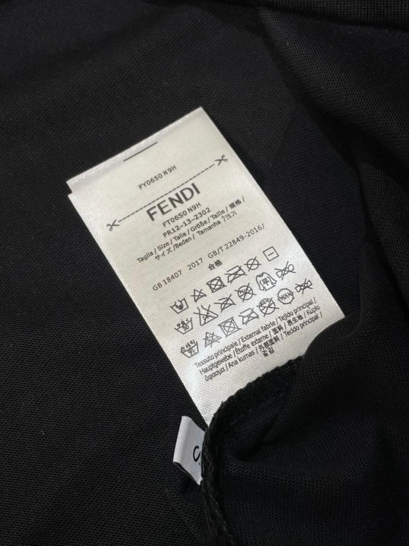 Top mirror Fendi T-Shirts