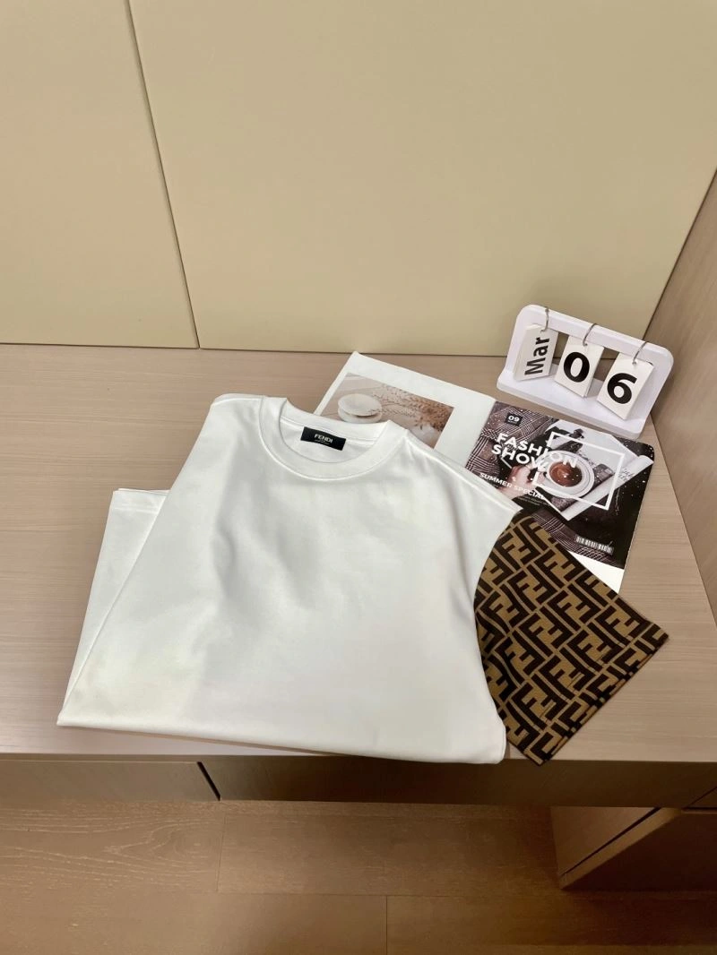 High fidelity Fendi T-Shirts