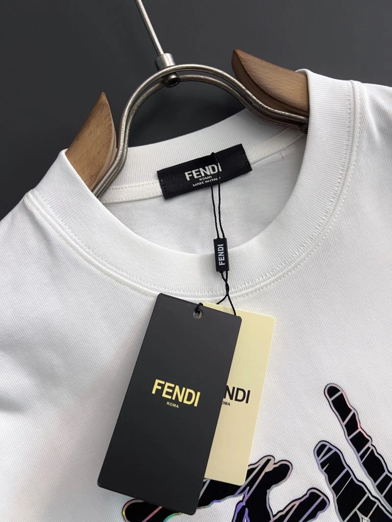 Top match Fendi T-Shirts