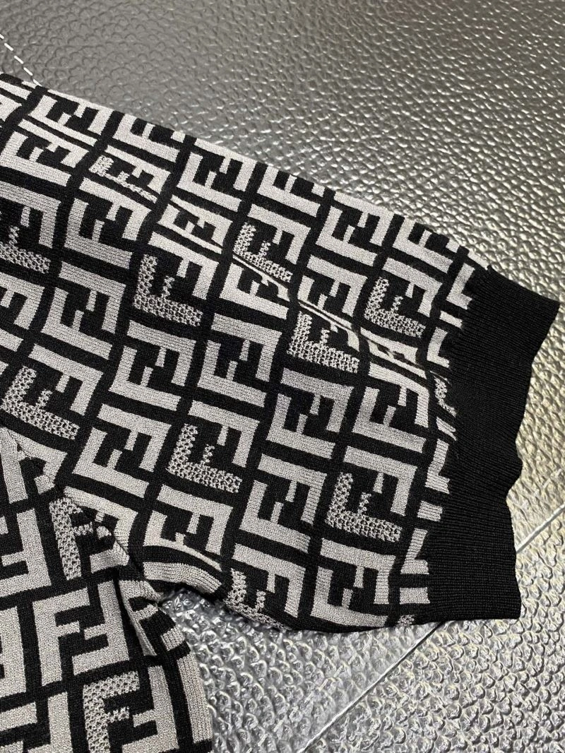 Top mirror Fendi T-Shirts