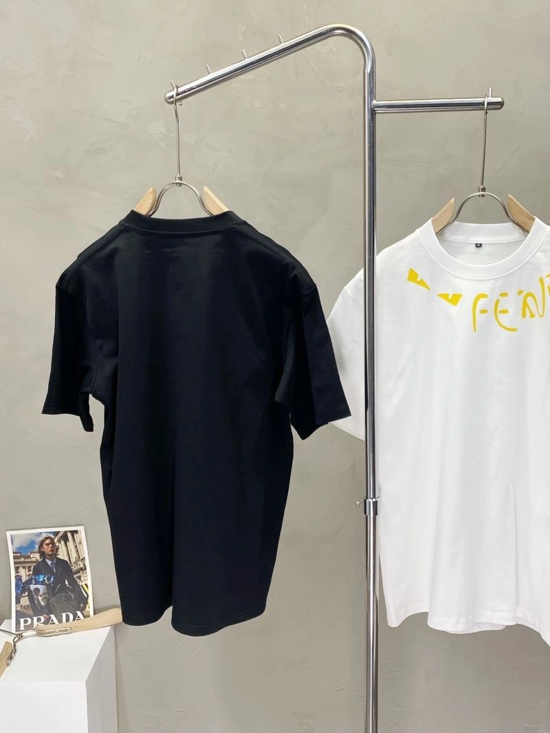 Top mirror Fendi T-Shirts