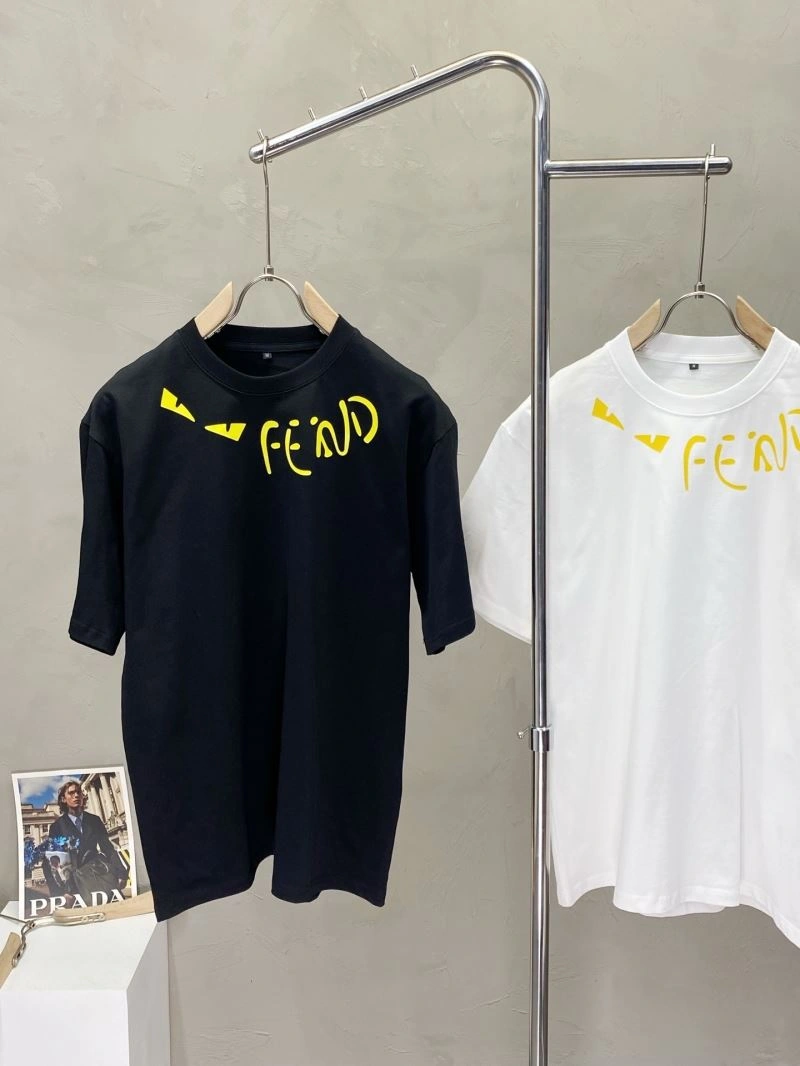 Top mirror Fendi T-Shirts