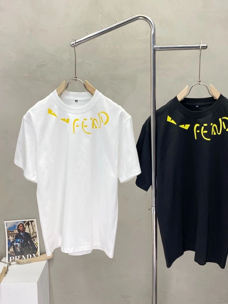 Top mirror Fendi T-Shirts