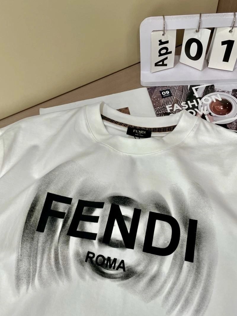 1:1 copy Fendi T-Shirts