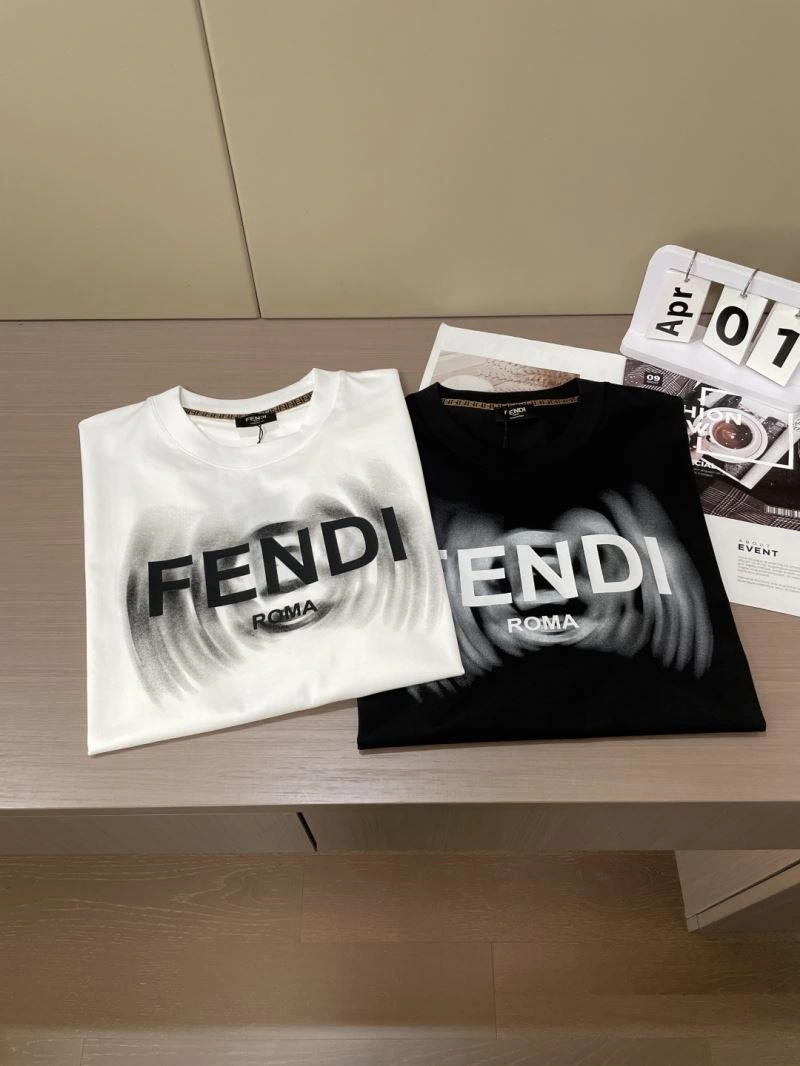 1:1 copy Fendi T-Shirts