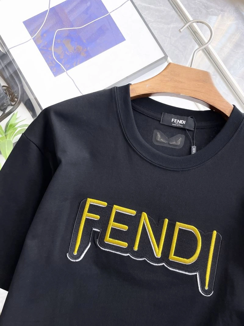 Factory-made Fendi T-Shirts