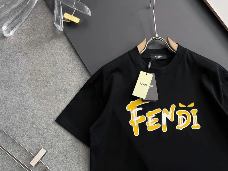 Factory-made Fendi T-Shirts