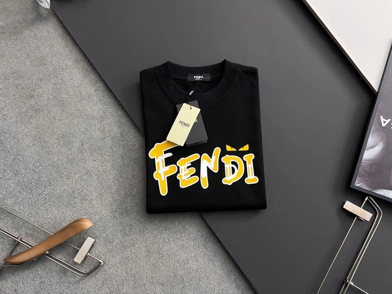 Factory-made Fendi T-Shirts