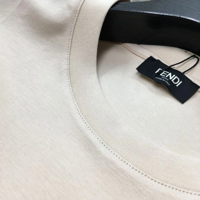Top mirror Fendi T-Shirts