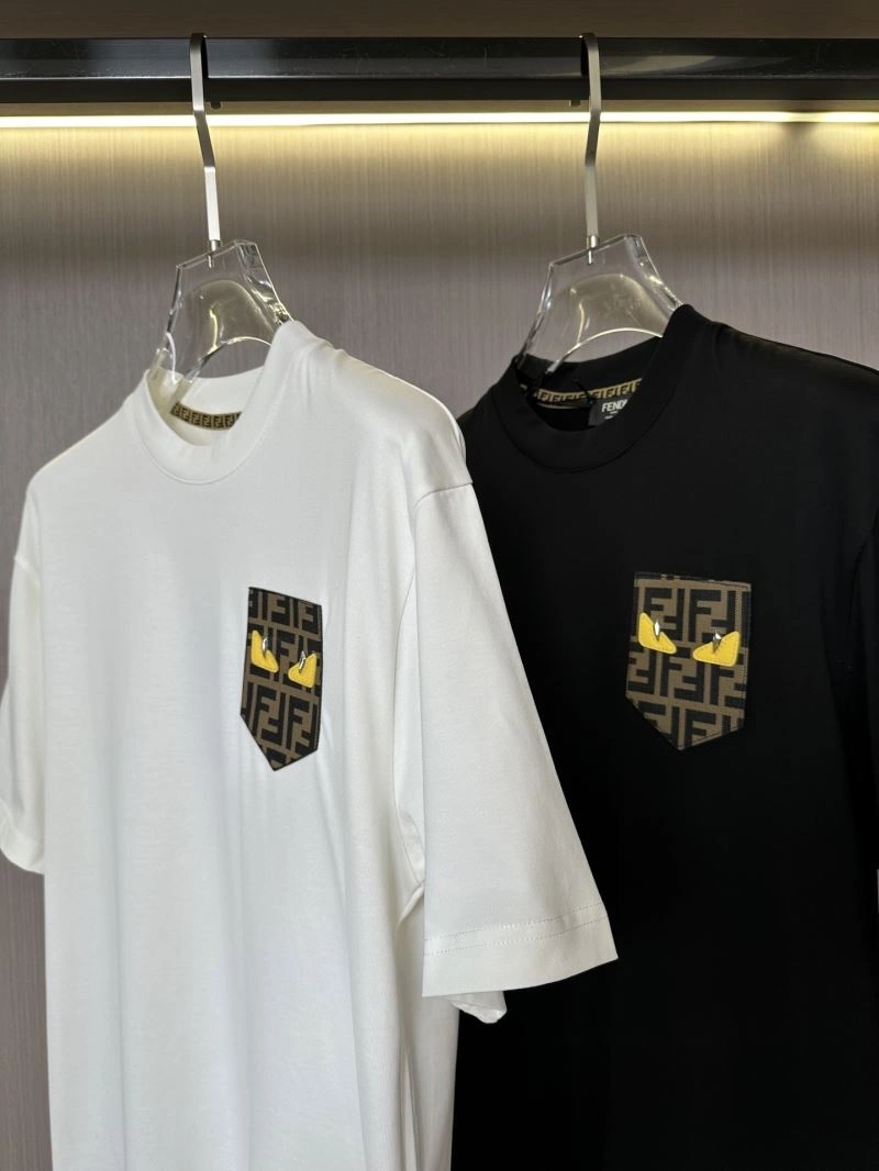 Bargain Fendi T-Shirts
