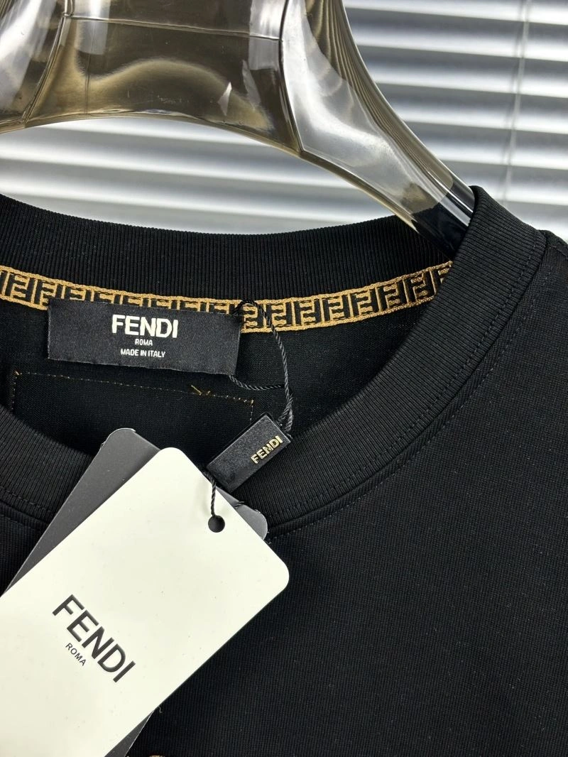Low-cost Fendi T-Shirts