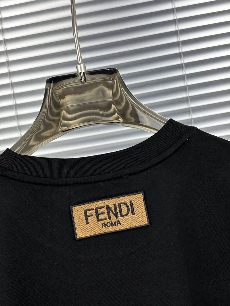 Low-cost Fendi T-Shirts