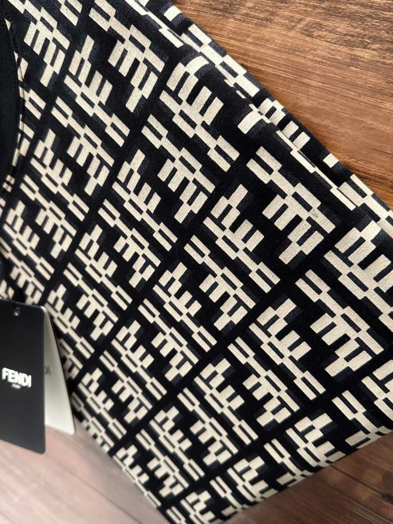 Inexpensive Fendi T-Shirts