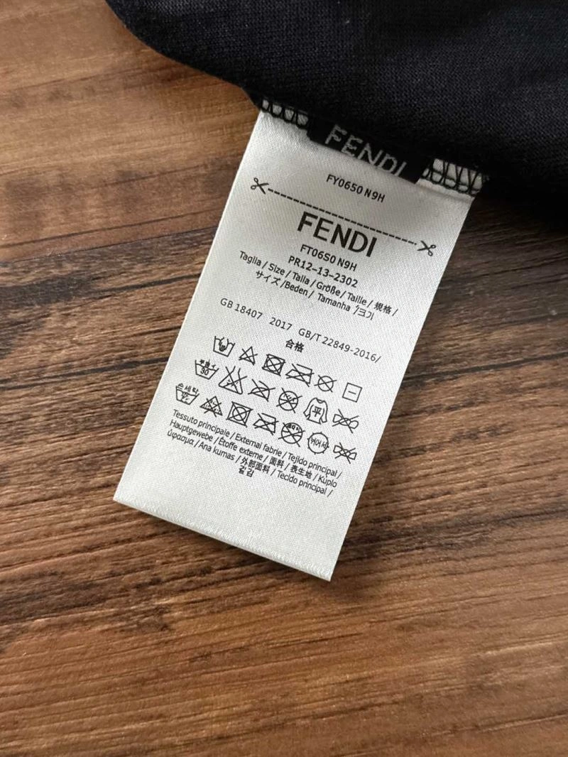 Inexpensive Fendi T-Shirts