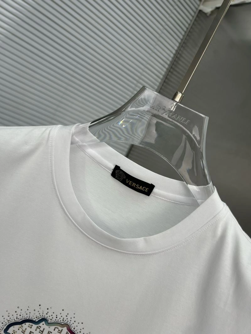Value-priced Fendi T-Shirts