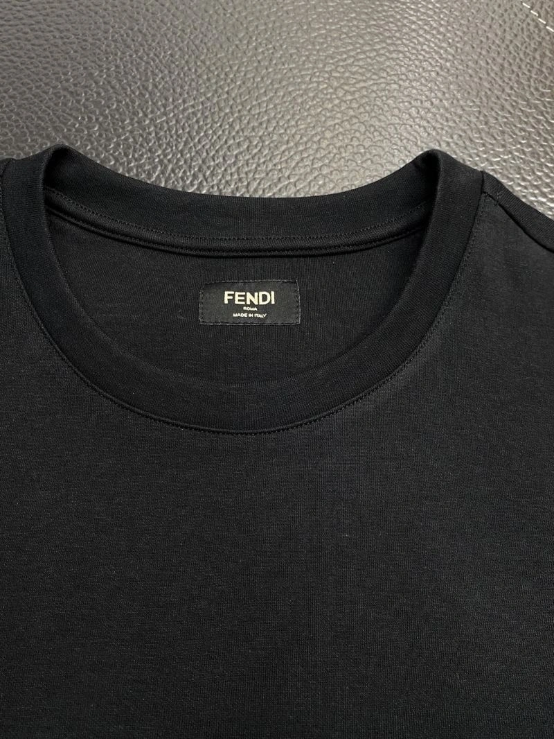 Accurate model Fendi T-Shirts