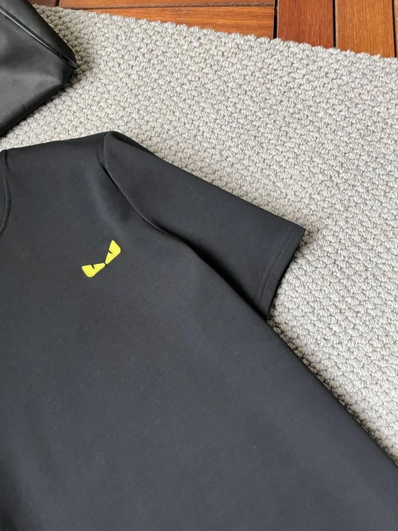 Accurate model Fendi T-Shirts