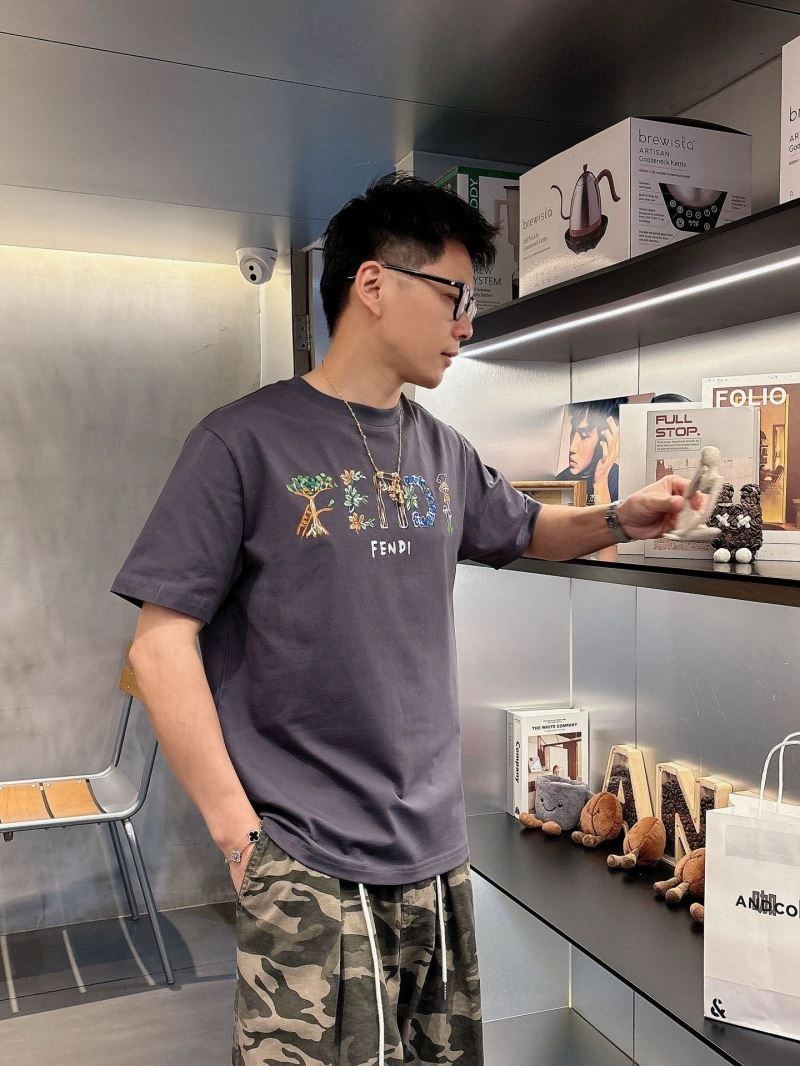 Inexpensive Fendi T-Shirts