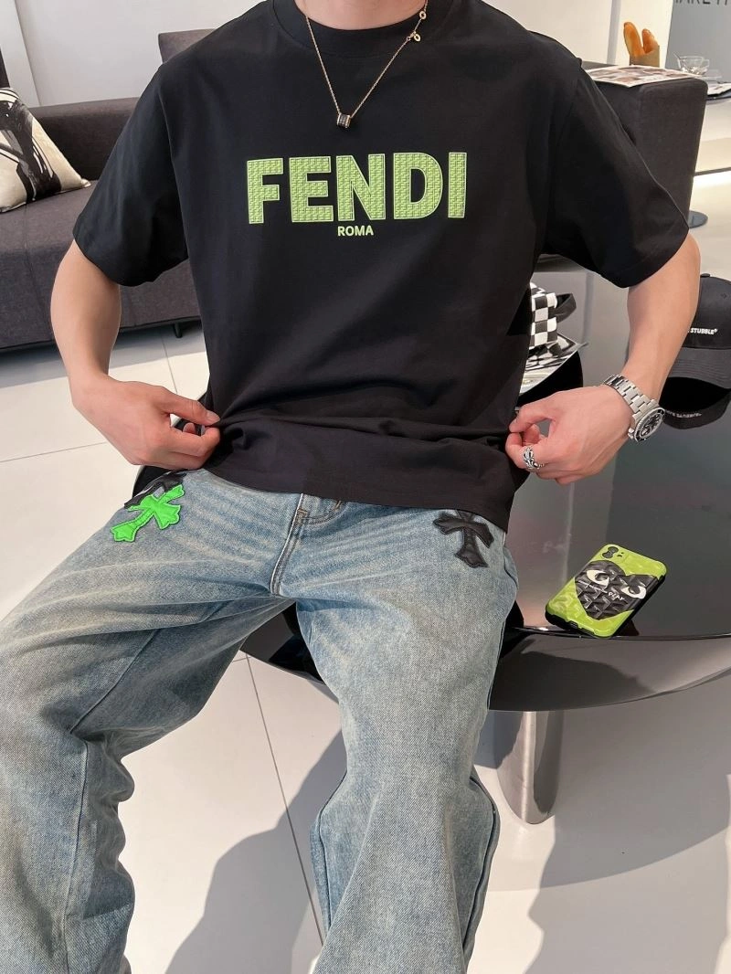 Top mirror Fendi T-Shirts