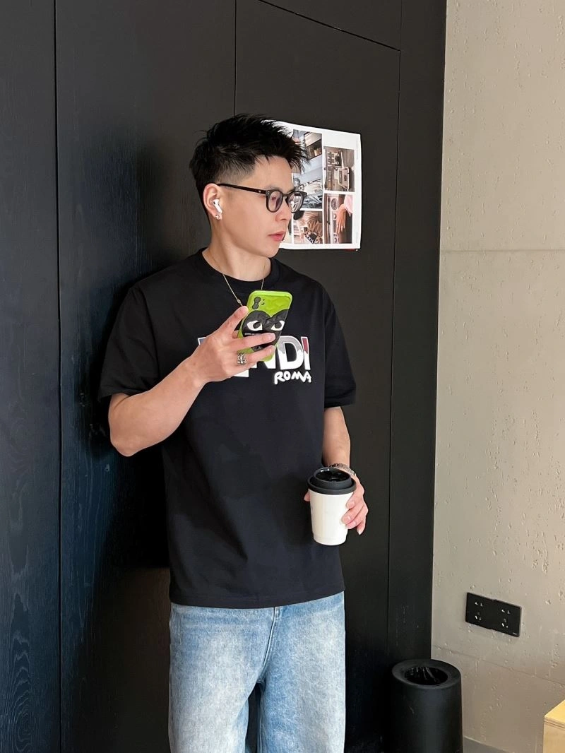 Reasonably priced Fendi T-Shirts