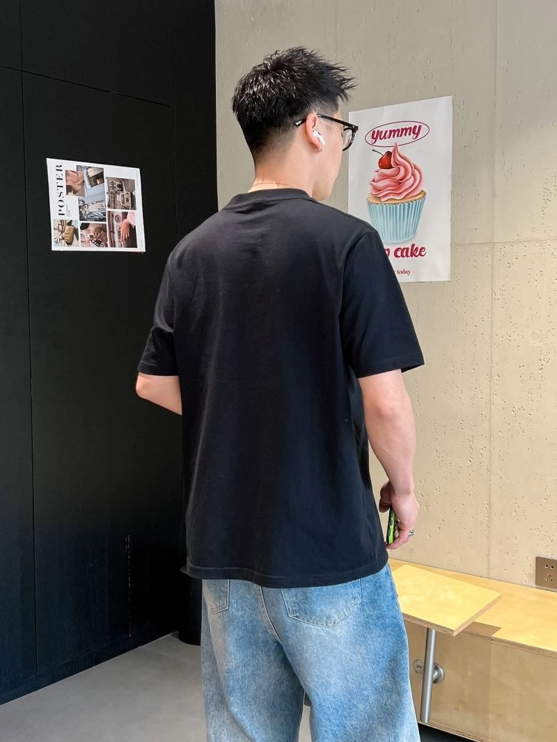 Reasonably priced Fendi T-Shirts