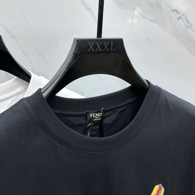 Top mirror Fendi T-Shirts