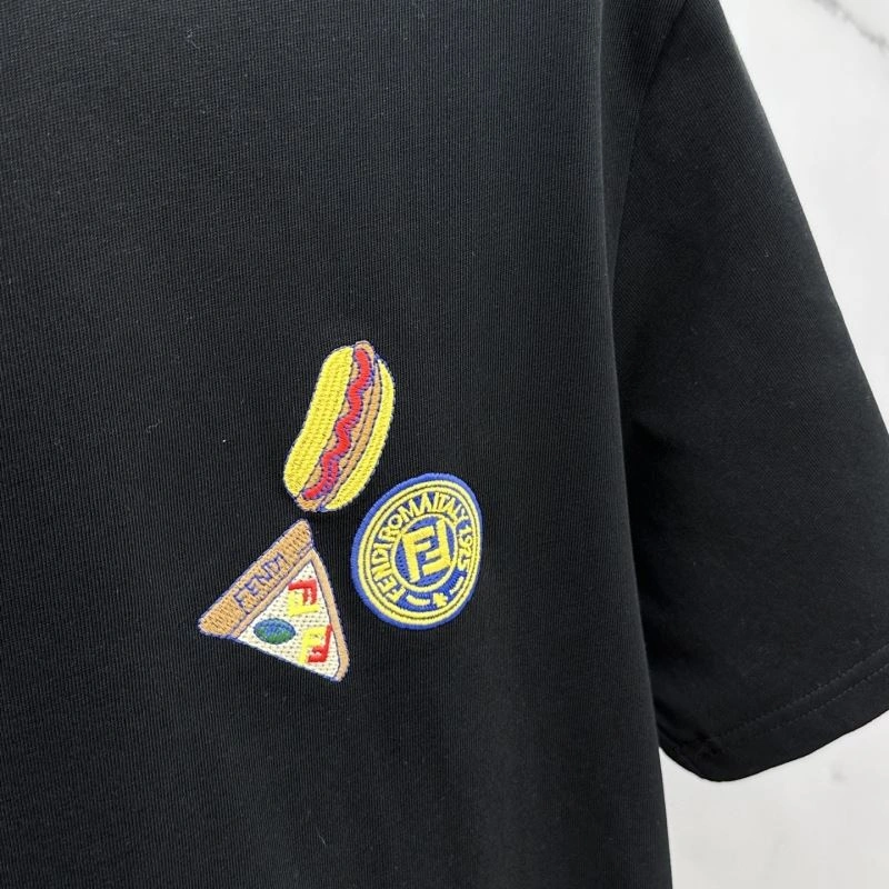 Top mirror Fendi T-Shirts