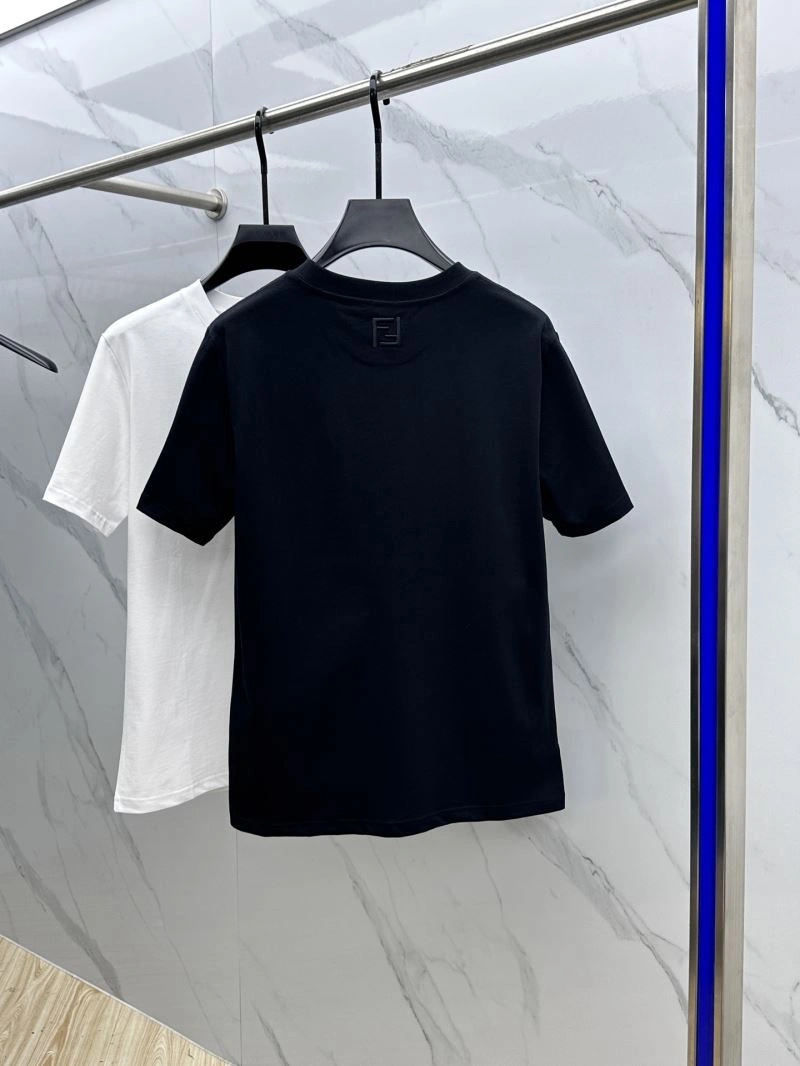 Top mirror Fendi T-Shirts