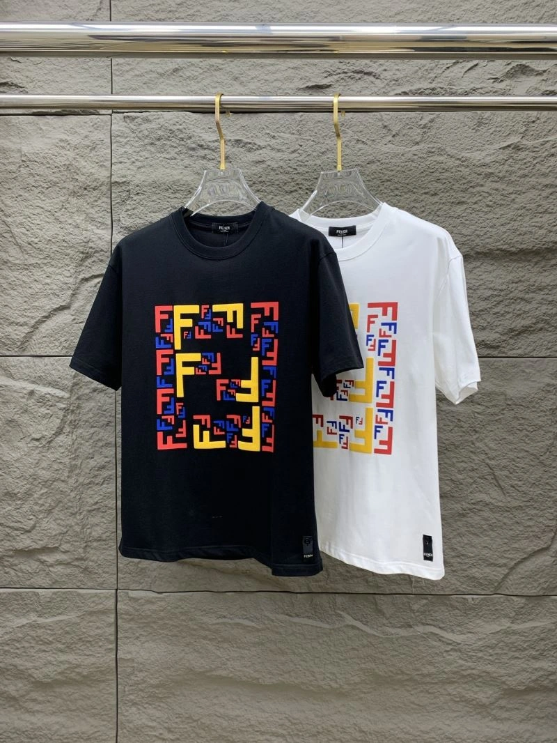 Low-cost Fendi T-Shirts