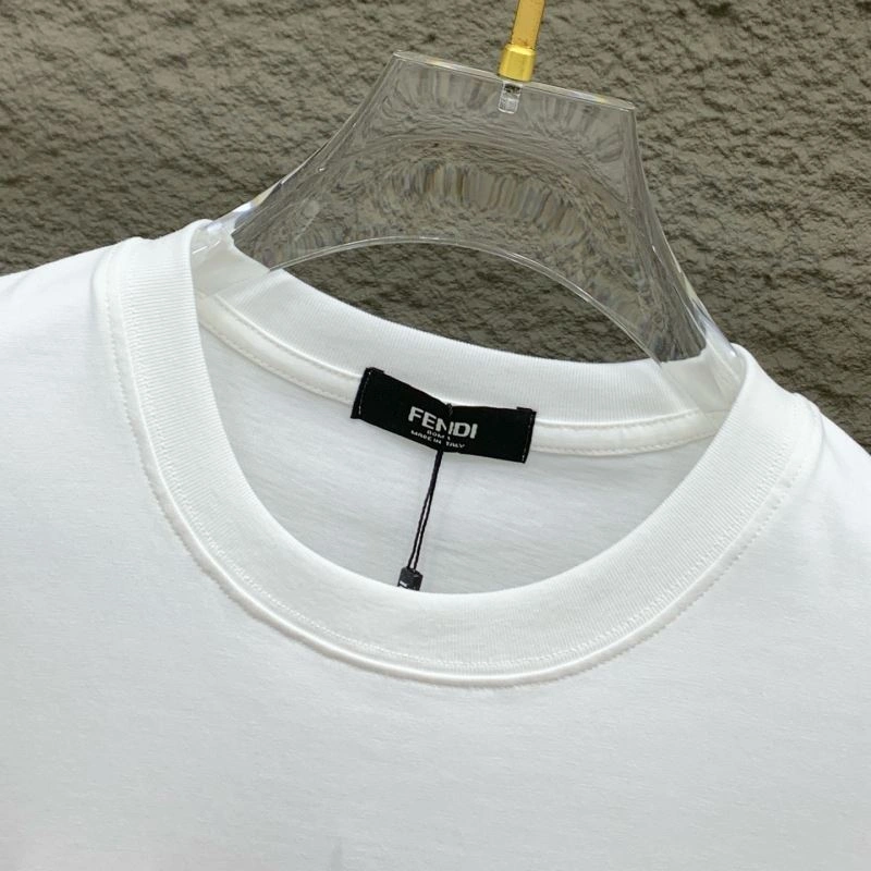 Low-cost Fendi T-Shirts