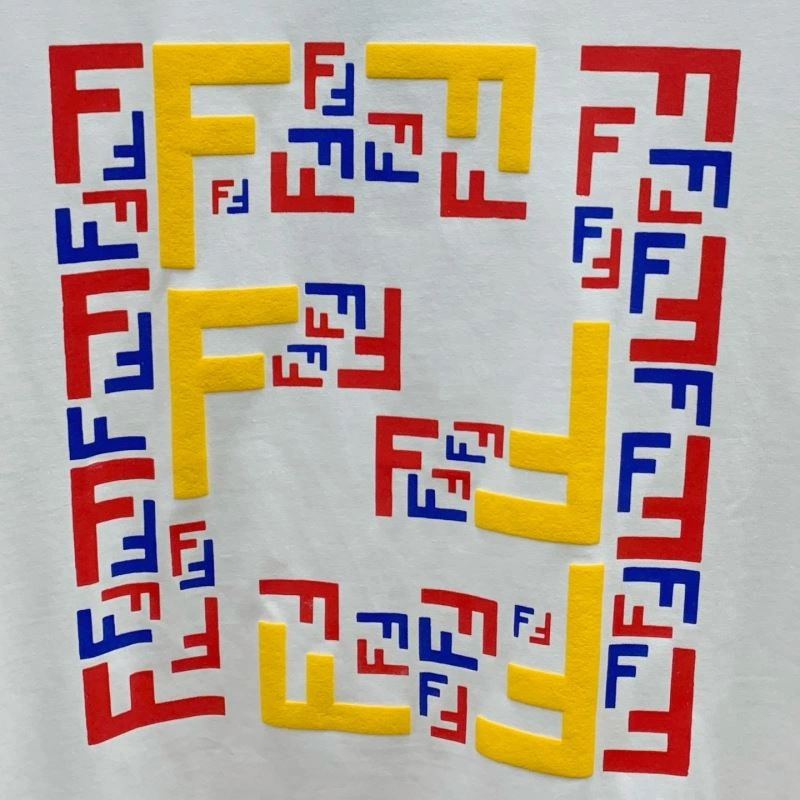 Low-cost Fendi T-Shirts