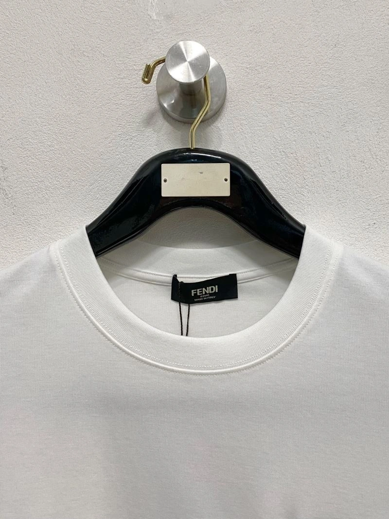 Top match Fendi T-Shirts