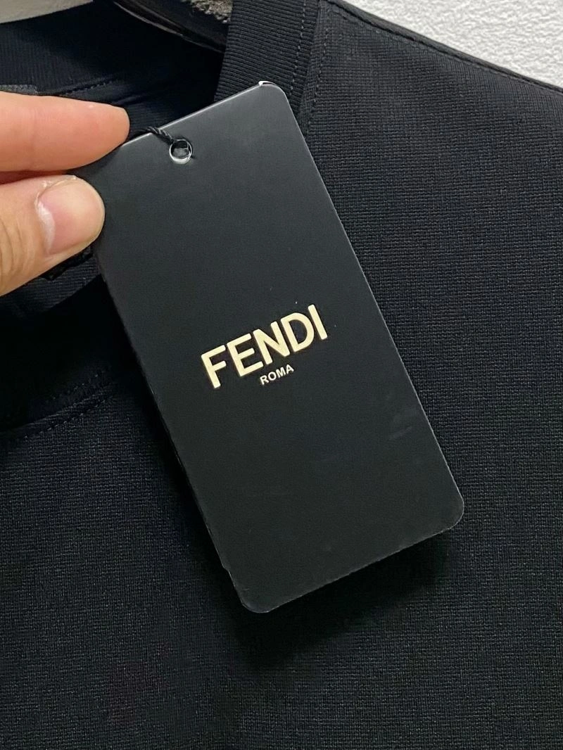 Top match Fendi T-Shirts