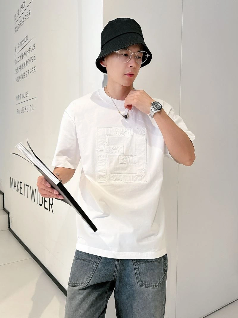Factory-made Fendi T-Shirts