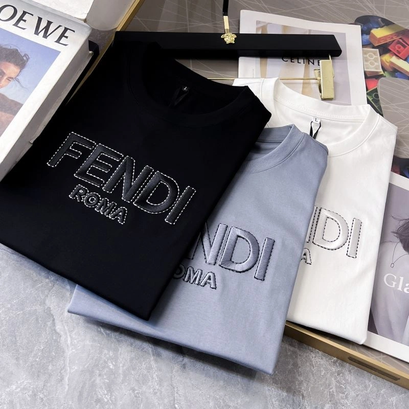 Top mirror Fendi T-Shirts