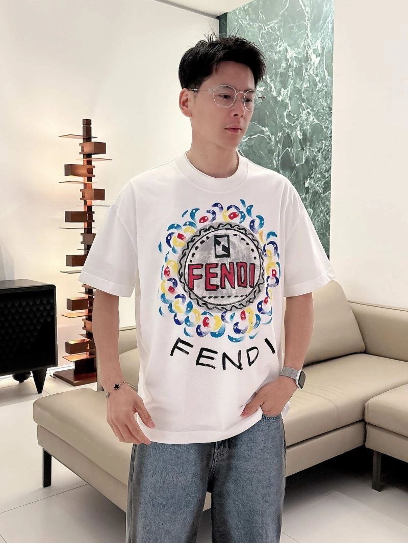 Bargain Fendi T-Shirts