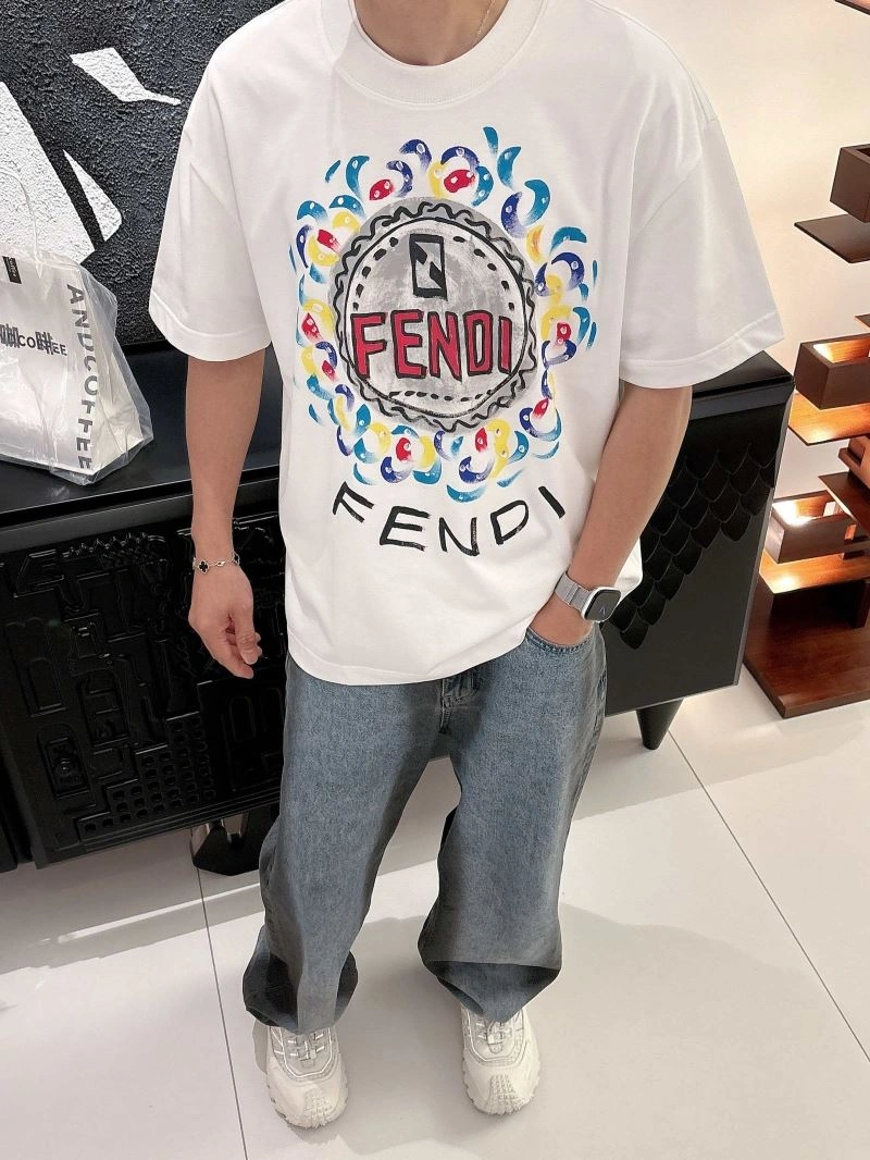 Bargain Fendi T-Shirts